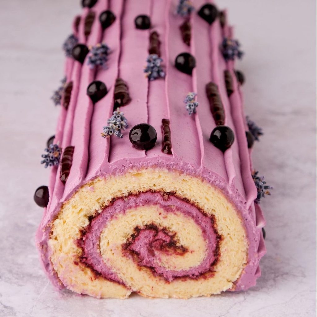 20 Irresistible Cake Rolls to Sweeten Every Moment - Foodie Haven