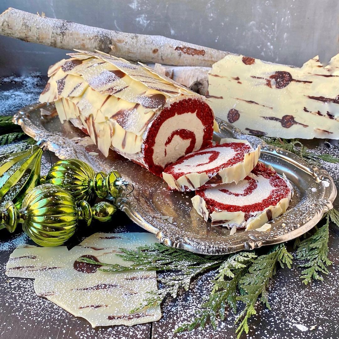 20 Irresistible Cake Rolls to Sweeten Every Moment - Foodie Haven