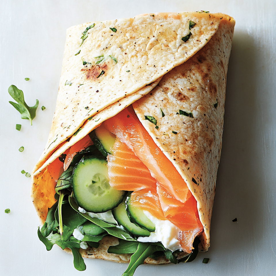 15 Quick and Healthy Lunch Wraps You Can Make In 15 Minutes - Foodie Haven