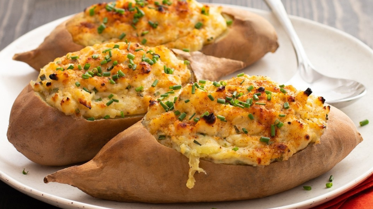 12 Cheesy Potato Dishes That Are Pure Comfort Food - Foodie Haven
