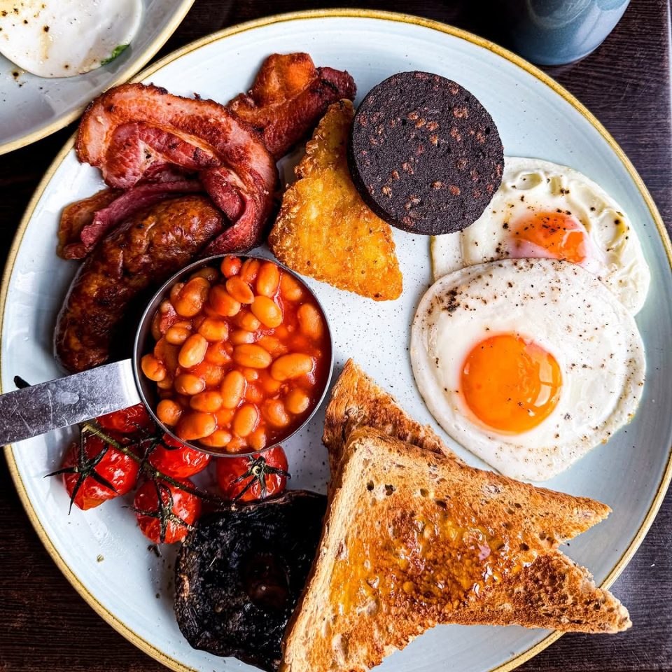 12 Non-Traditional Breakfasts from Every Corner of the World – Foodie Haven