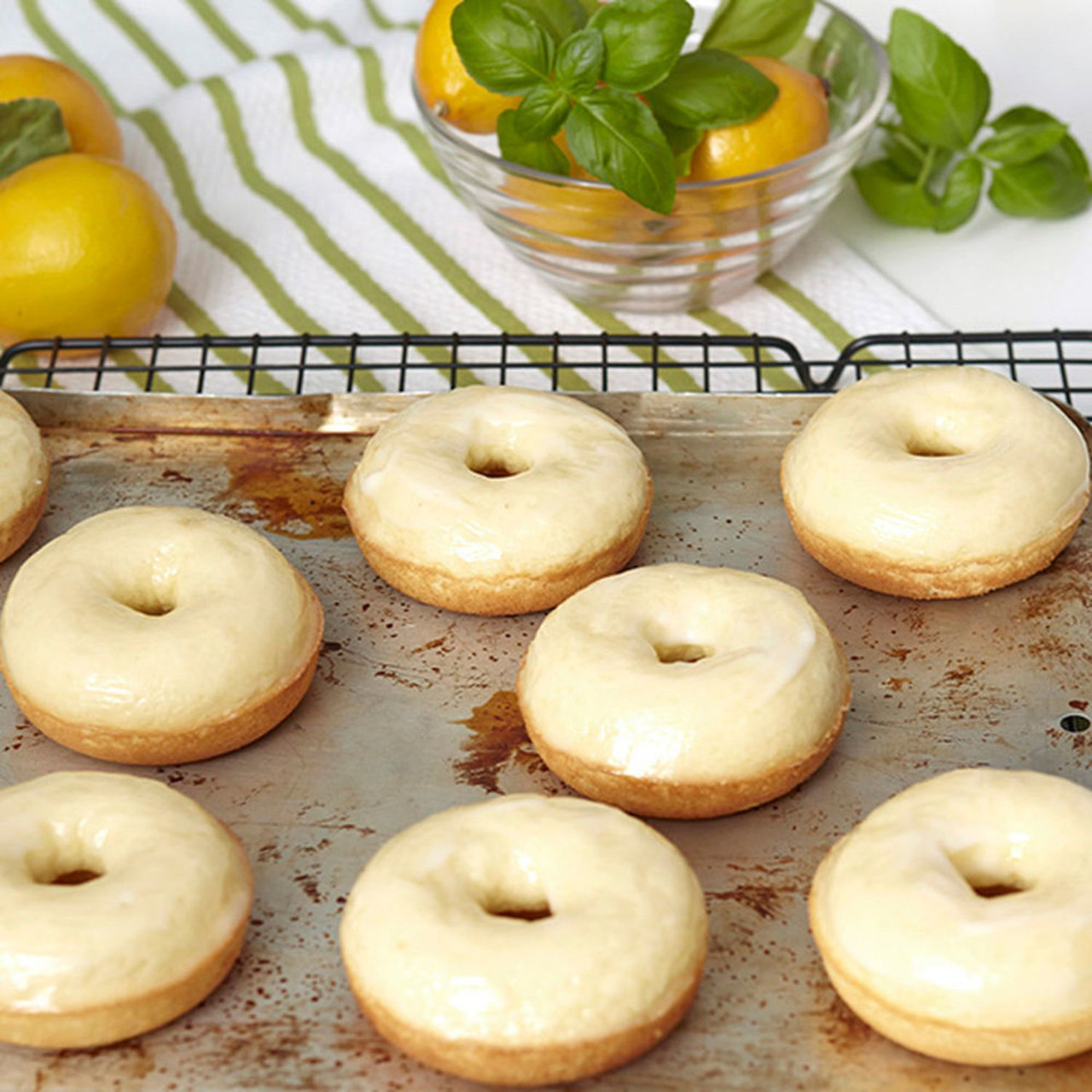 10 Surprisingly Rare Donut Flavors You’ll Crave Instantly - Foodie Haven