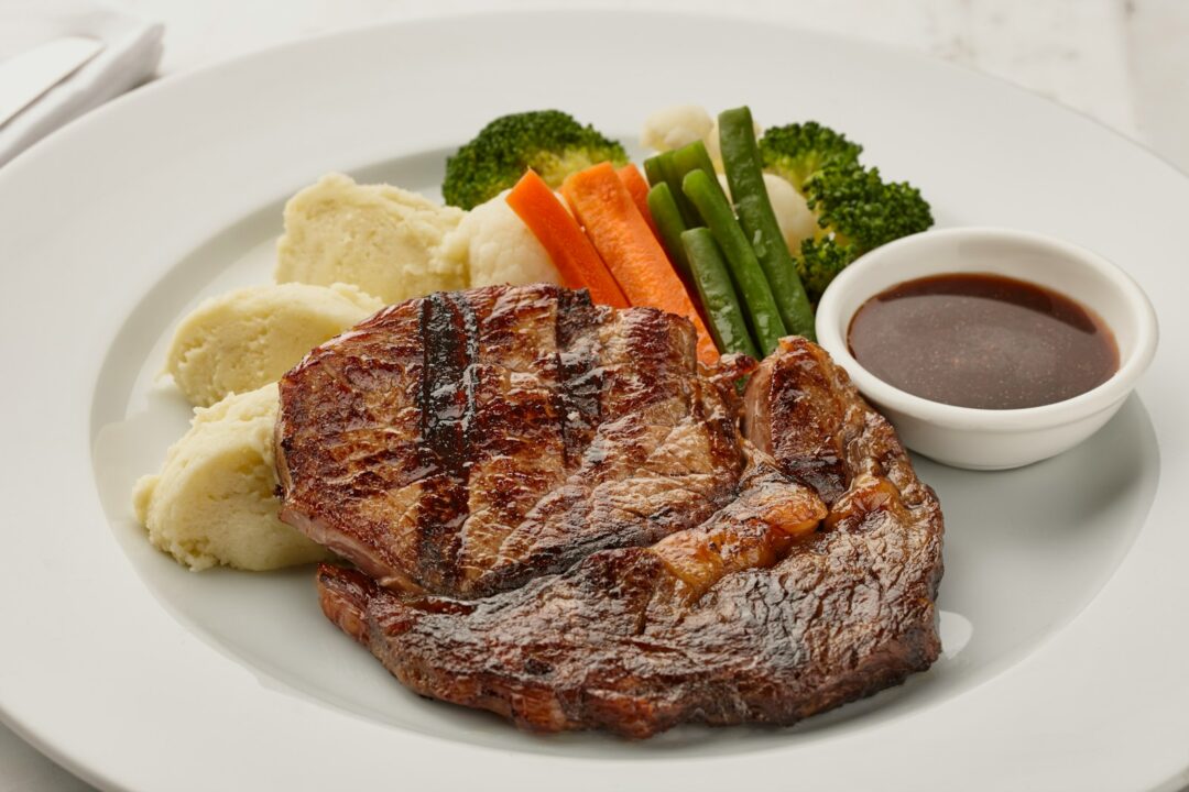 15 Classic Sunday Dinner Dishes Your Grandma Cooked - Foodie Haven