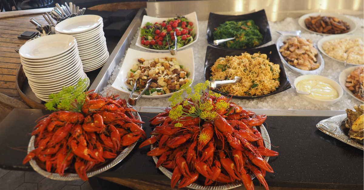 10 Must-Skip Food Items At A Buffet - Foodie Haven