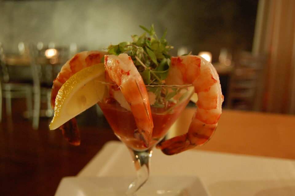 15 Appetizers That Were Way Too Popular in the ’90s – Foodie Haven