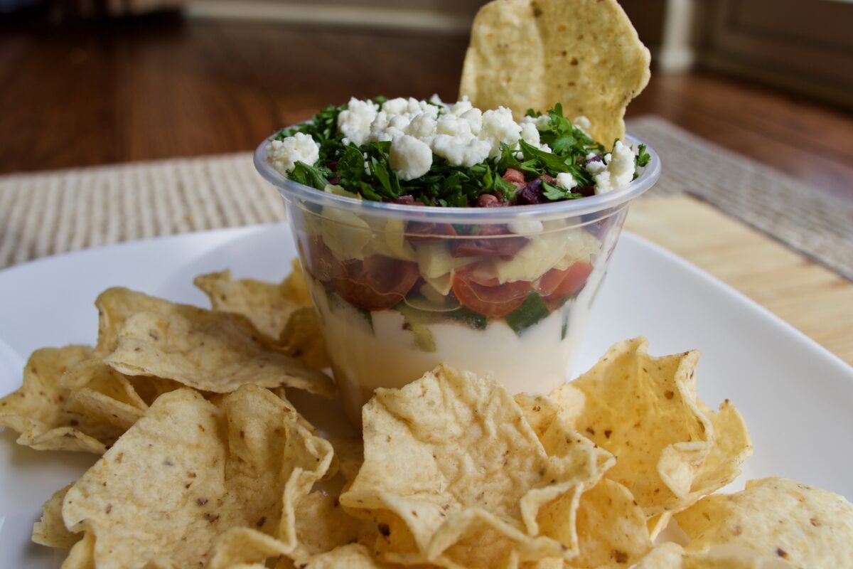 15 Appetizers That Were Way Too Popular in the ’90s – Foodie Haven