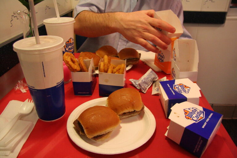 15 Fast Food Combos That Hit Just Right - Foodie Haven