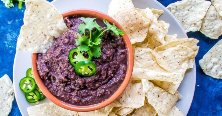 24 Easy Vegetarian Dips That Belong at Every Party - Foodie Haven