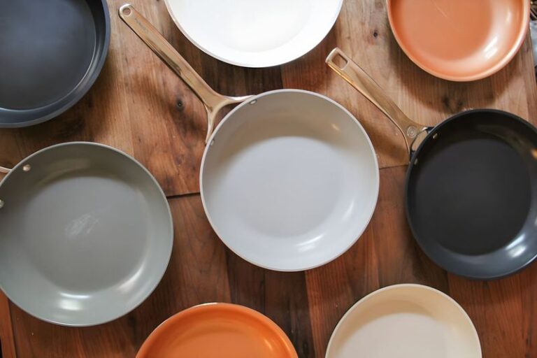 Ceramic vs Traditional Non-Stick Cookware: 8 Key Differences to Know ...