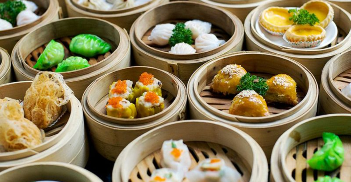 Ever Wonder What the World Eats? These 14 Dishes Are the Best Place to ...