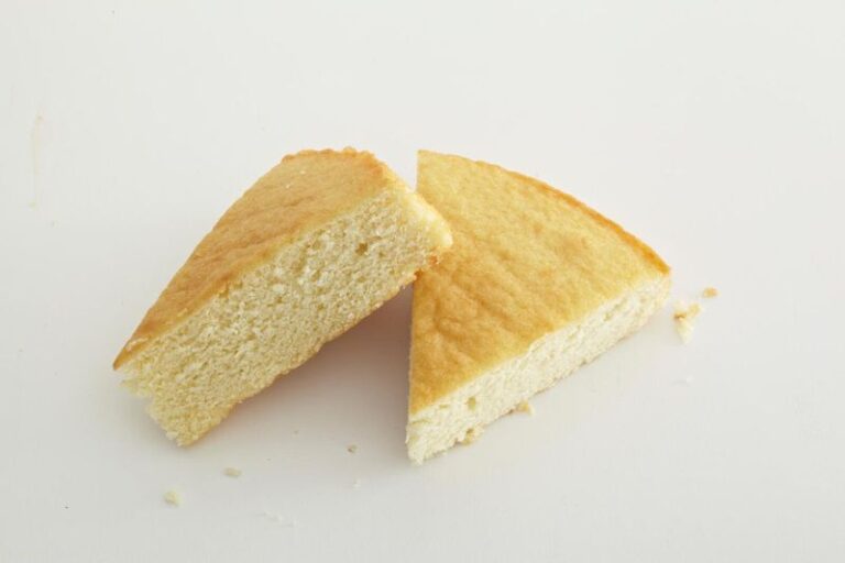 15 Things That Go Wrong With Layer Cakes — And 4 Ways to Fix Them Like ...