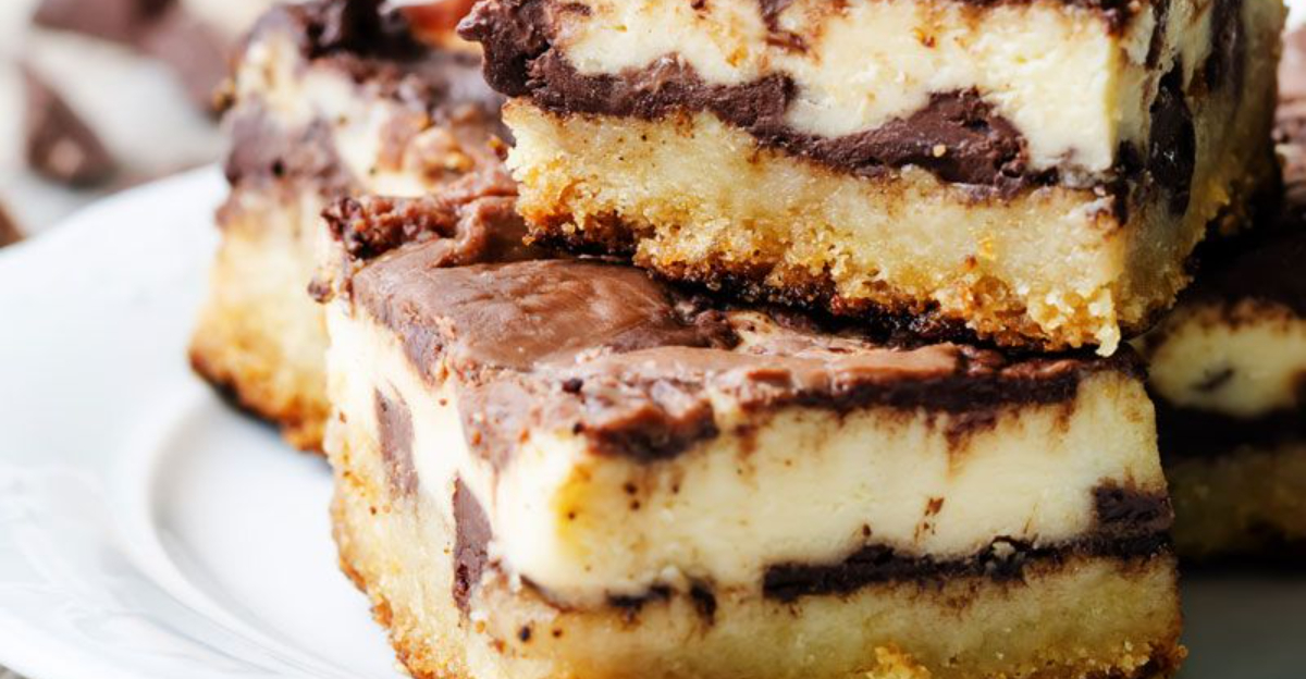 Love Cream Cheese? These 16 Desserts Take It to the Next Level - Foodie ...