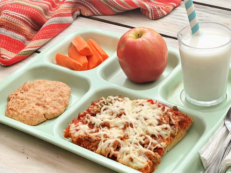 10 Nostalgic School Lunches We’d Eat Again (and 5 We’d Skip) - Foodie Haven