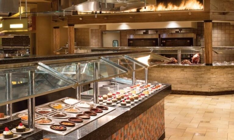 10 Vegas Buffets That Are Totally Worth It - And 6 You Should Skip - Foodie Haven