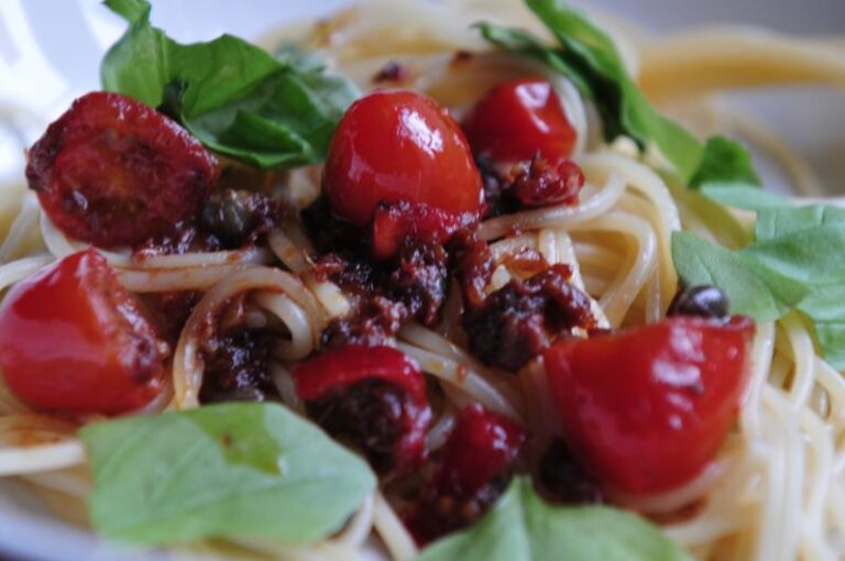 This Gordon Ramsay 10 Minute Pasta Recipe Changed My Summer Dinners ...