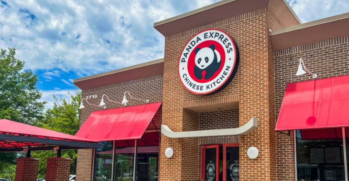12 Chain Restaurants Americans Secretly Love to Hate — And Still Eat At ...