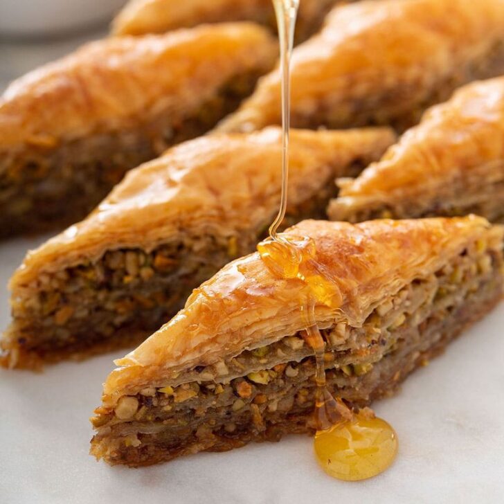 13 Traditional Turkish Desserts Everyone Should Try at Least Once ...