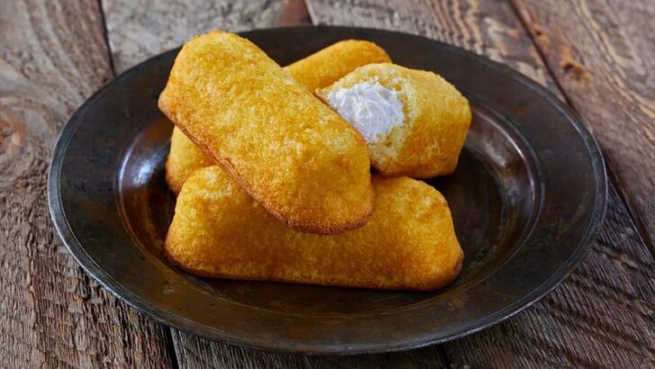 50 All-Time Favorite American Snacks That Defined Generations - Foodie ...