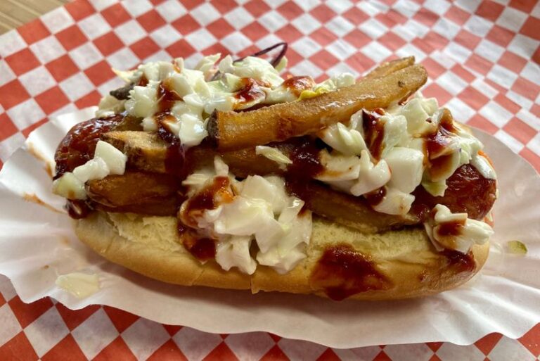 20 Regional Hot Dogs, Ranked From Meh to Mouthwatering - Foodie Haven