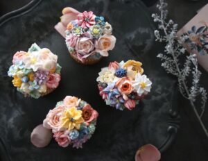 16 Creative Cupcake Designs That Elevate Every Occasion - Foodie Haven