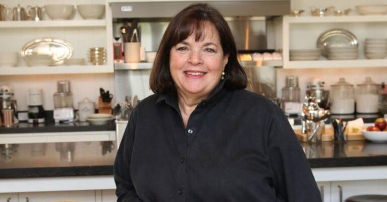 9 Legendary Food Network Chefs and Where They Are Today - Foodie Haven
