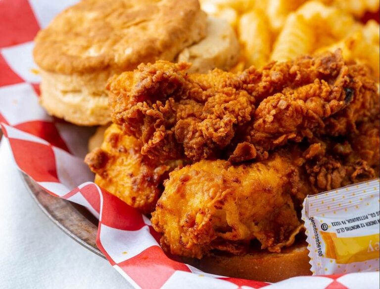 Where Each State Goes for Fried Chicken — 50 Local Favorites You've ...