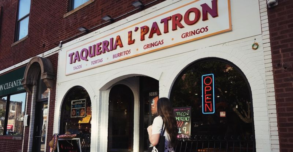The 14 Best Taco Spots in Chicago (That Locals Actually Love) - Foodie ...