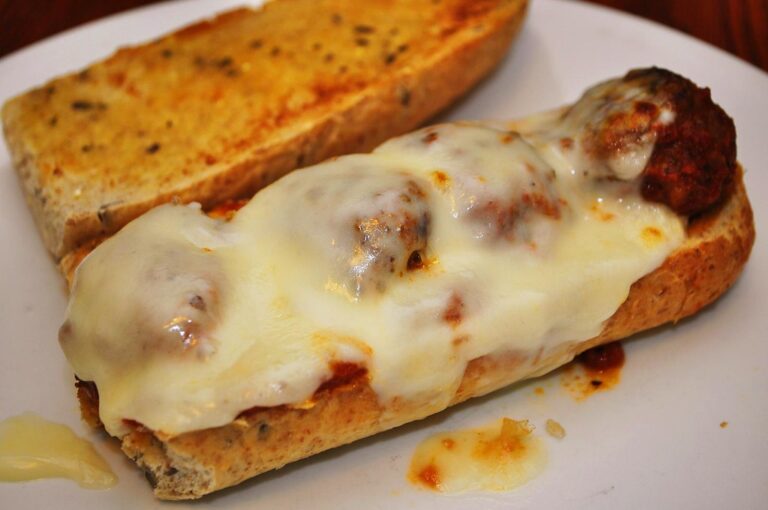 15 Meals You Can Make With Just a Microwave - Foodie Haven
